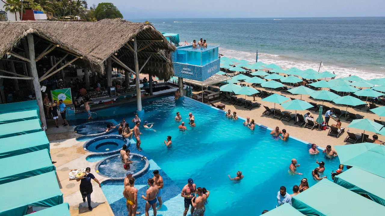 5 Best Beach Clubs & Day Passes in Puerto Vallarta / Riviera Nayarit