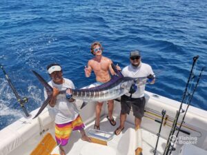 5 BEST Cabo Fishing Charters: Calendar & Prices [2026]